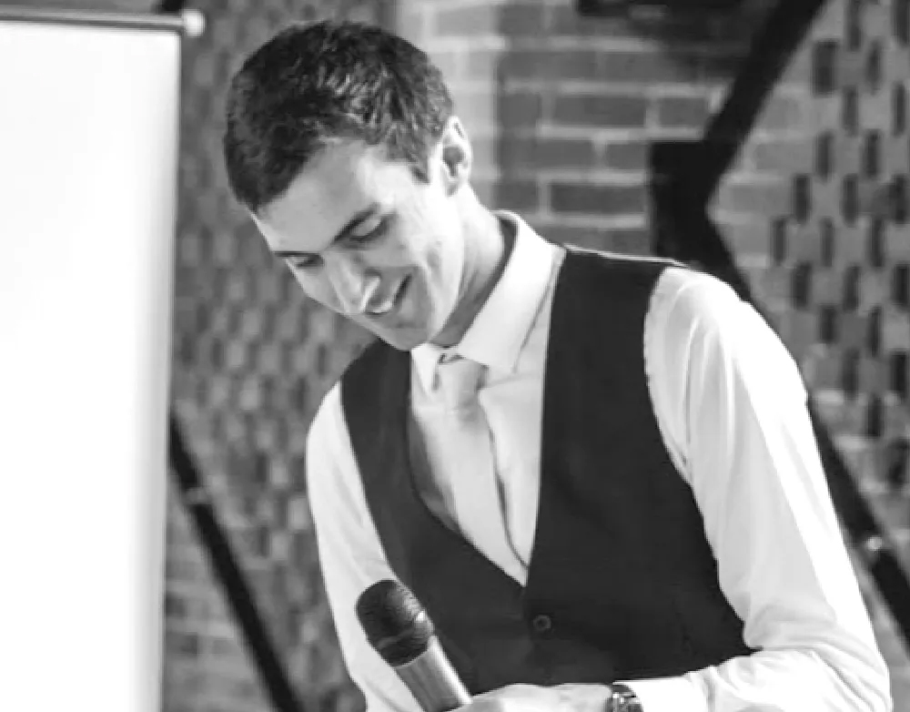 Patient safety fears raised in physician associates review | DAUK